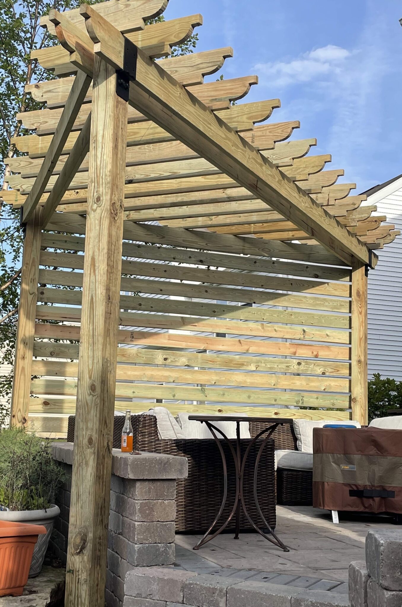 Cap City Decks and Patios – Build a brand new oasis